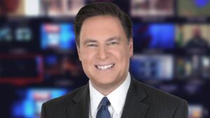 Mike Caplan Bio, Wiki, Age, Height, FOX 32, Wife, Net Worth ...