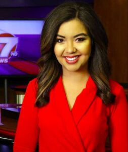 Deborah Choe Bio, Wiki, Age, Height, FOX 35, Husband, Net Worth ...