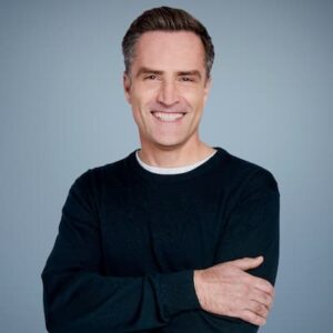 Max Foster Bio, Age, Height, CNN, Wife, Net Worth, and Twitter ...